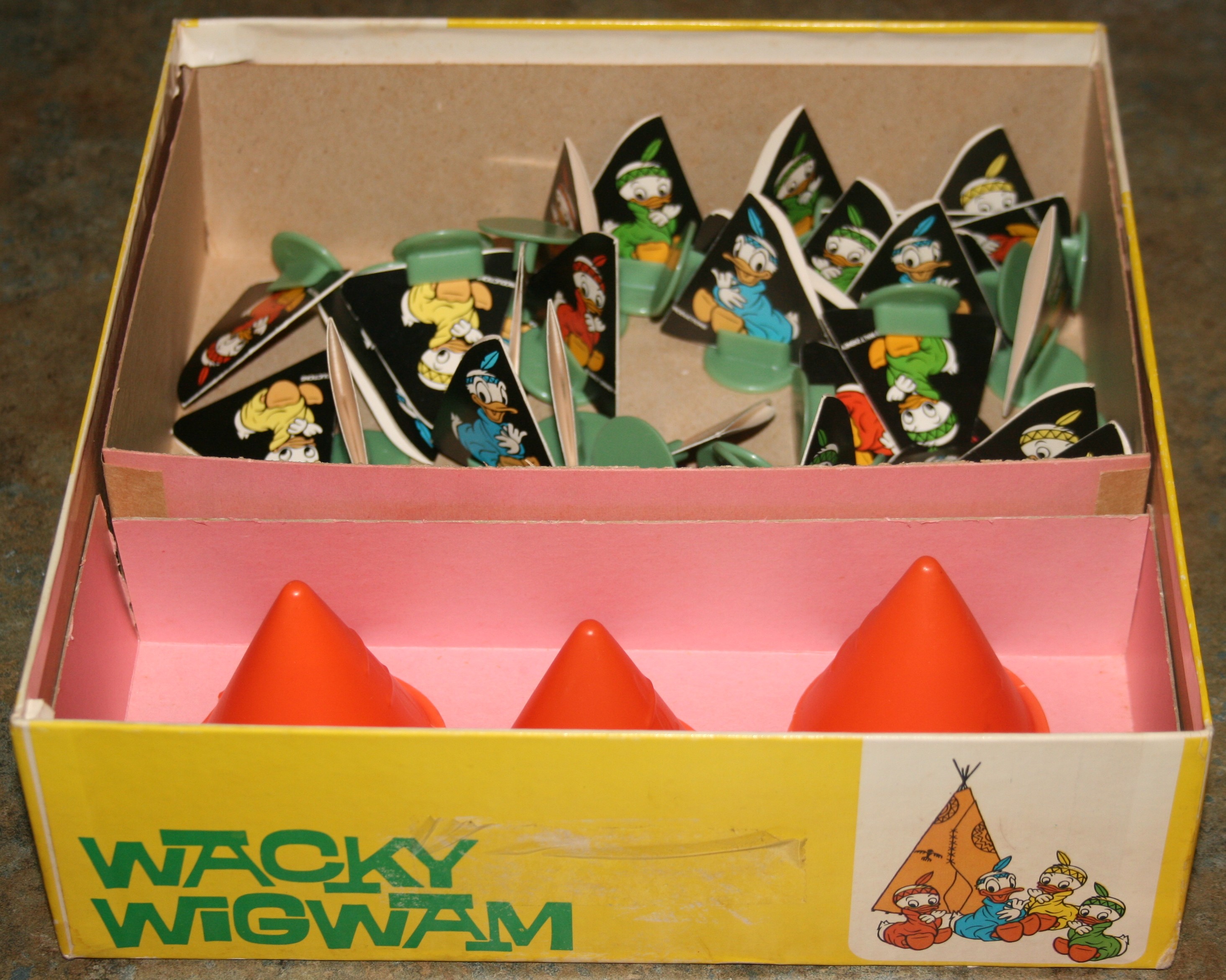 Disney’s Wacky Wigwam Game | Disleelandia