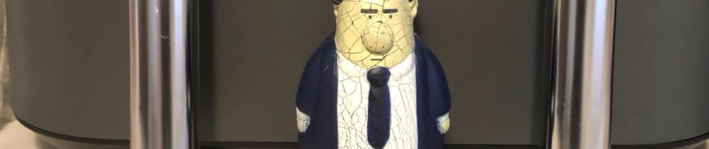 Dilbert’s Pointy-Haired Boss in Glorious Rubber | Disleelandia