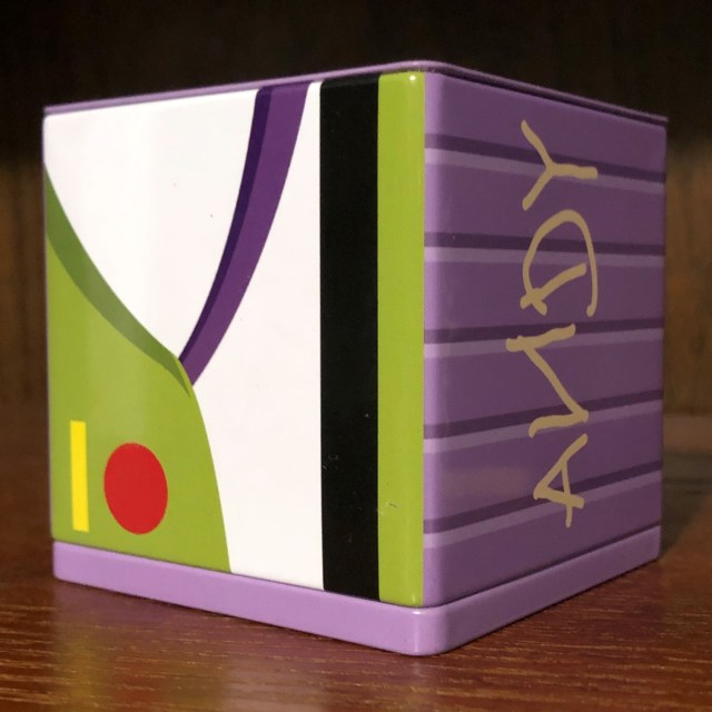 Hallmark Cubeez PIXAR Box Stackables | Disleelandia