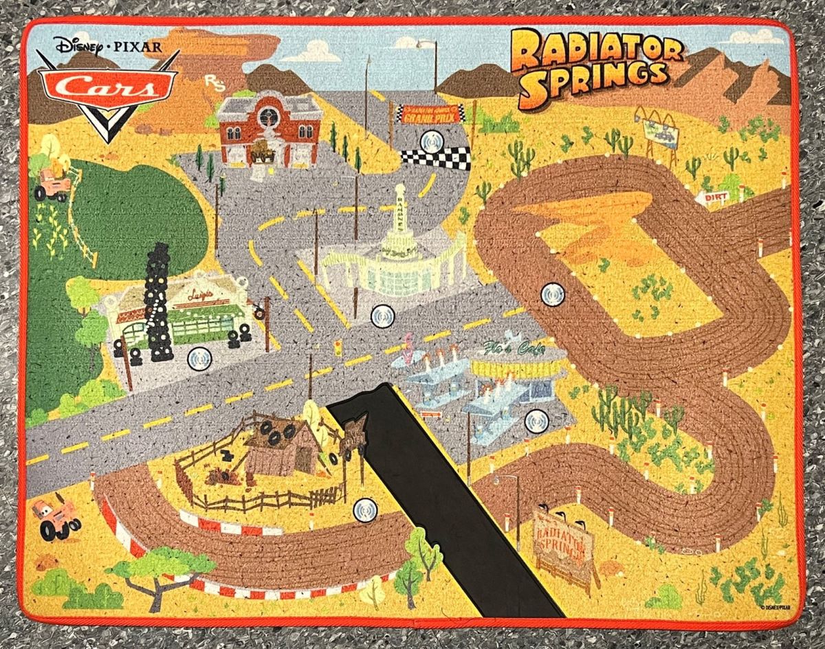 Disney / Pixar CARS Radiator Springs Play Mat | Disleelandia