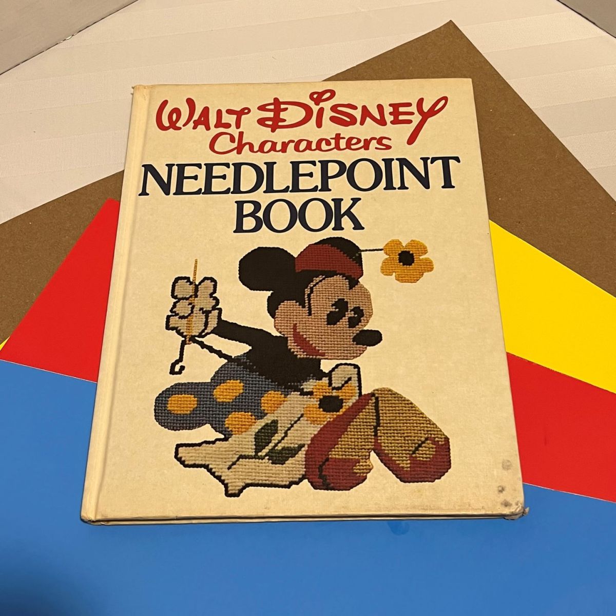 Book Review: Walt Disney Characters Needlepoint Book | Disleelandia