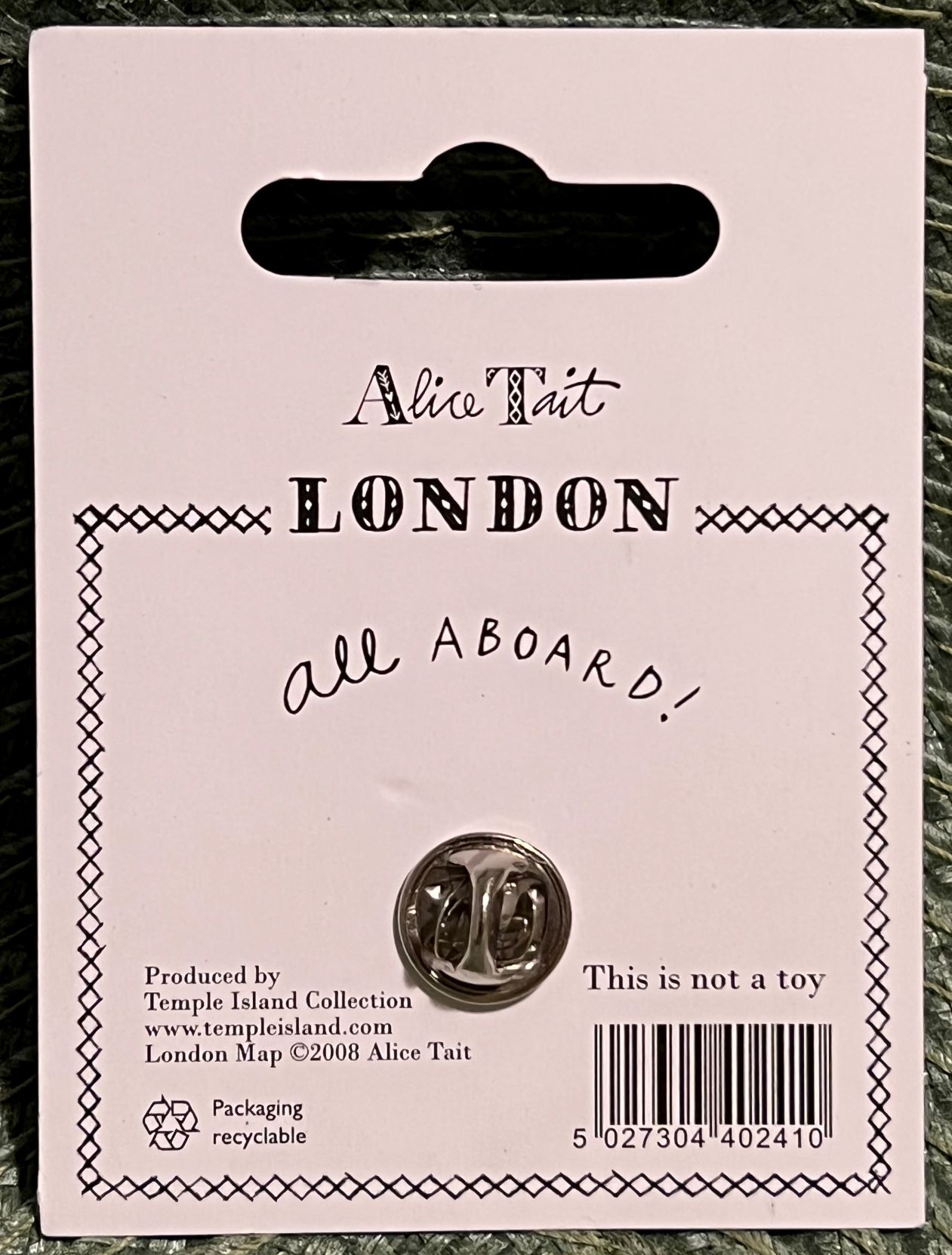 Alice Tait “All Aboard!” London Bus Pin Badge | Disleelandia