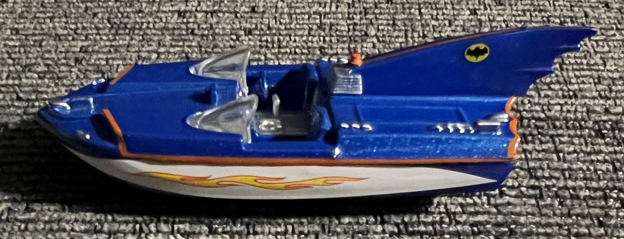 Hotwheels Classic Batman TV Series Batboat | Disleelandia