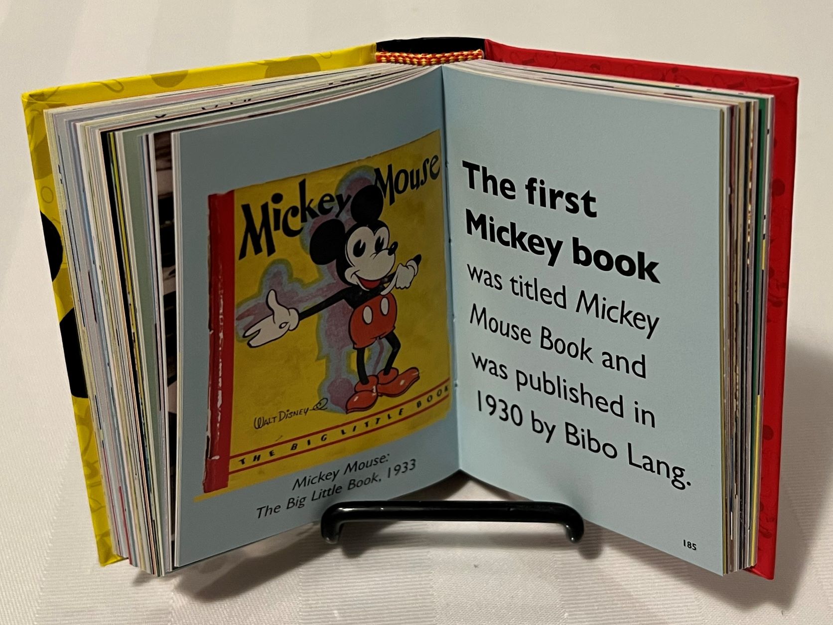 Book Review: 90 Years of Mickey Mouse | Disleelandia