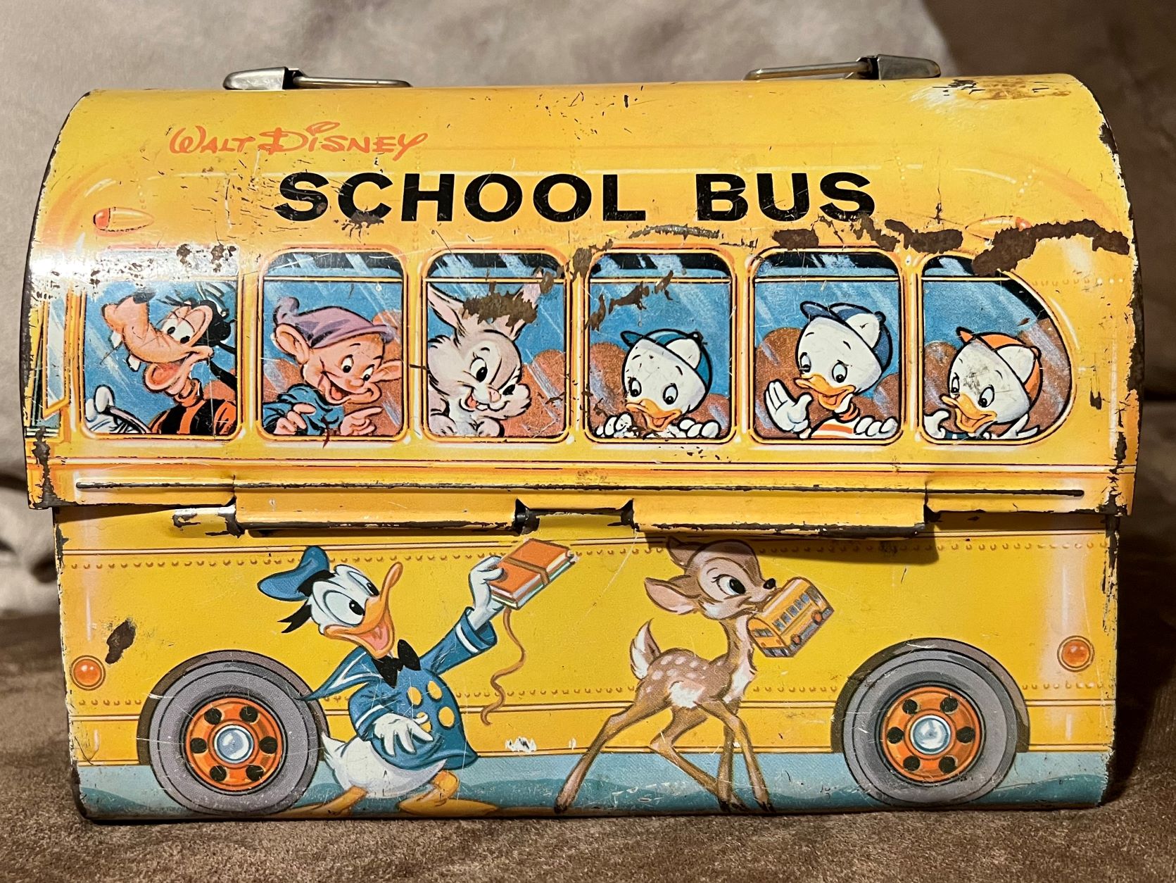 Aladdin Disney School Bus Lunch Box | Disleelandia