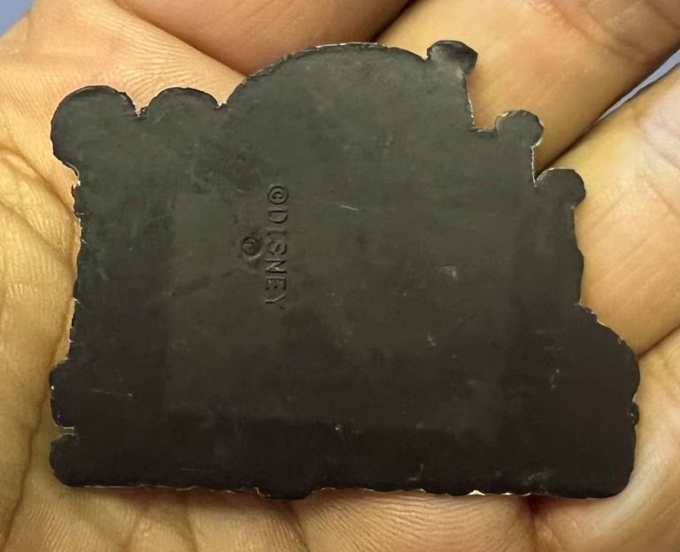 Vintage Walt Disney World 4-Park Magnet | Disleelandia