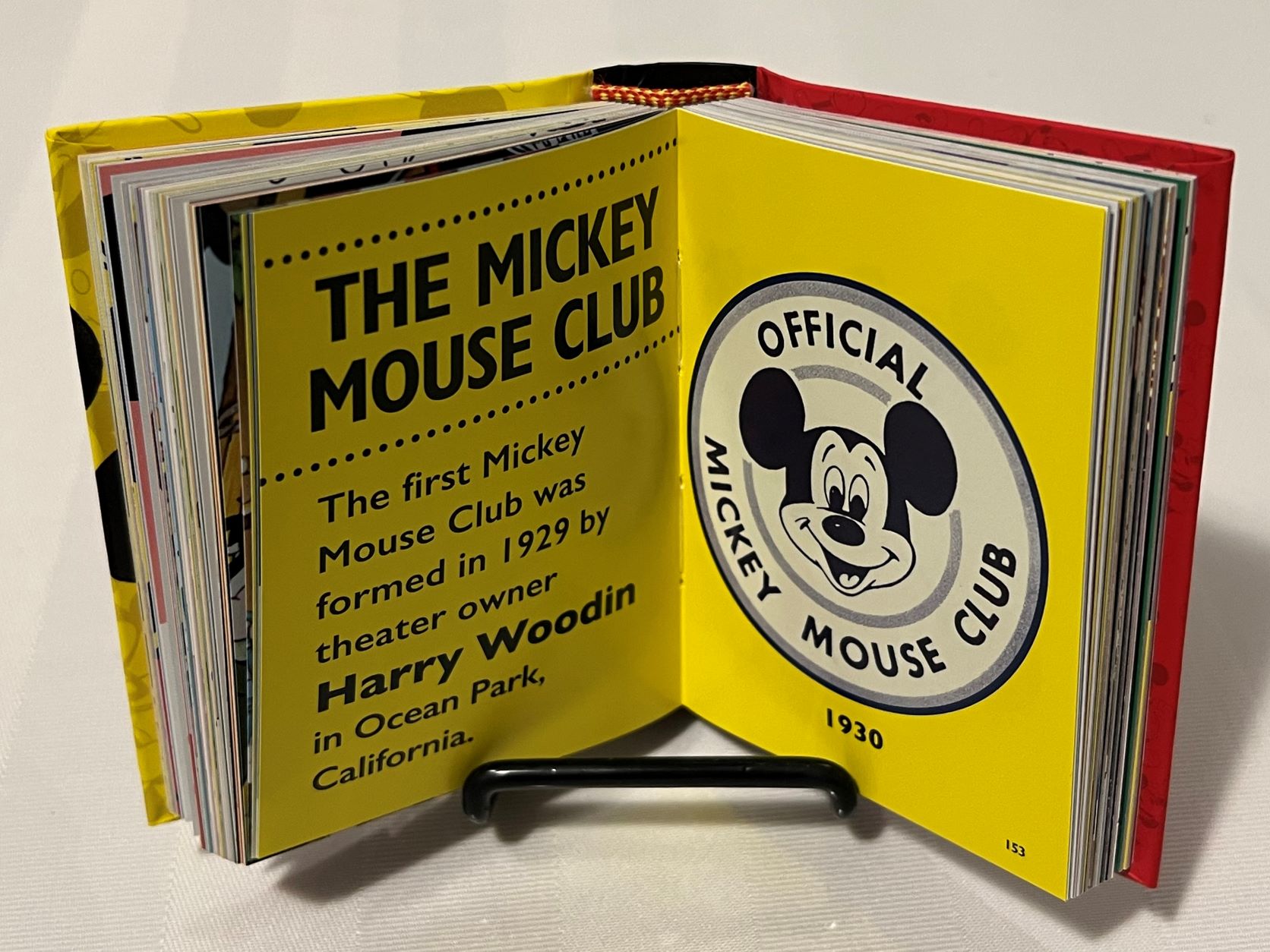 Book Review: 90 Years of Mickey Mouse | Disleelandia