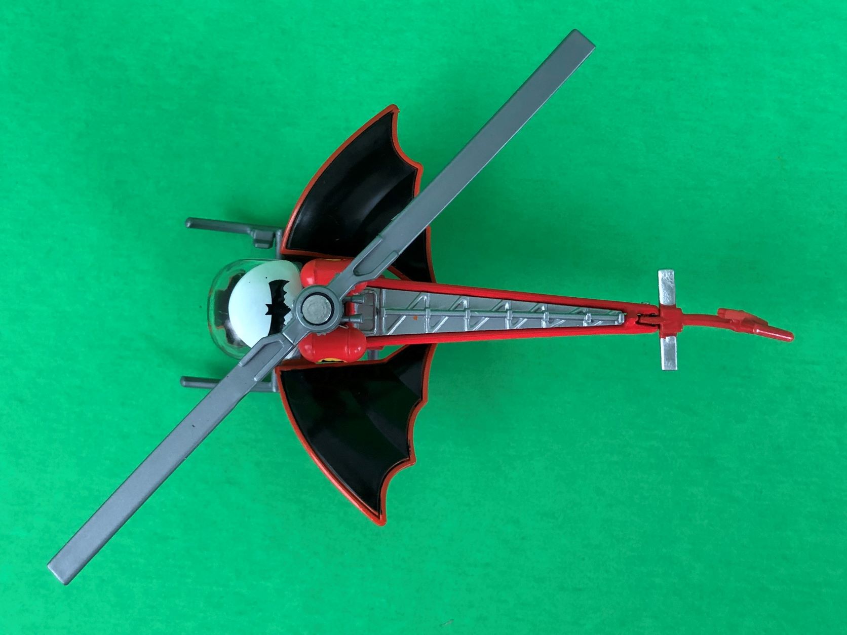 Hot Wheels Classic Batman TV Series Batcopter | Disleelandia