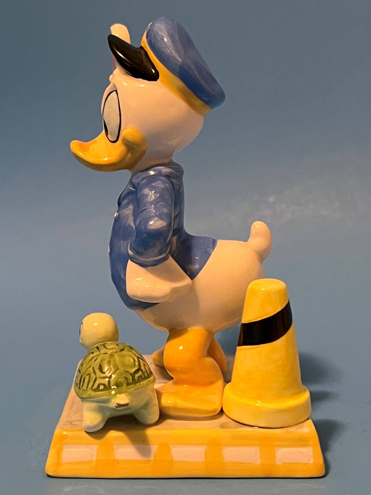 Schmid Donald Duck Crossing Guard Figurine | Disleelandia