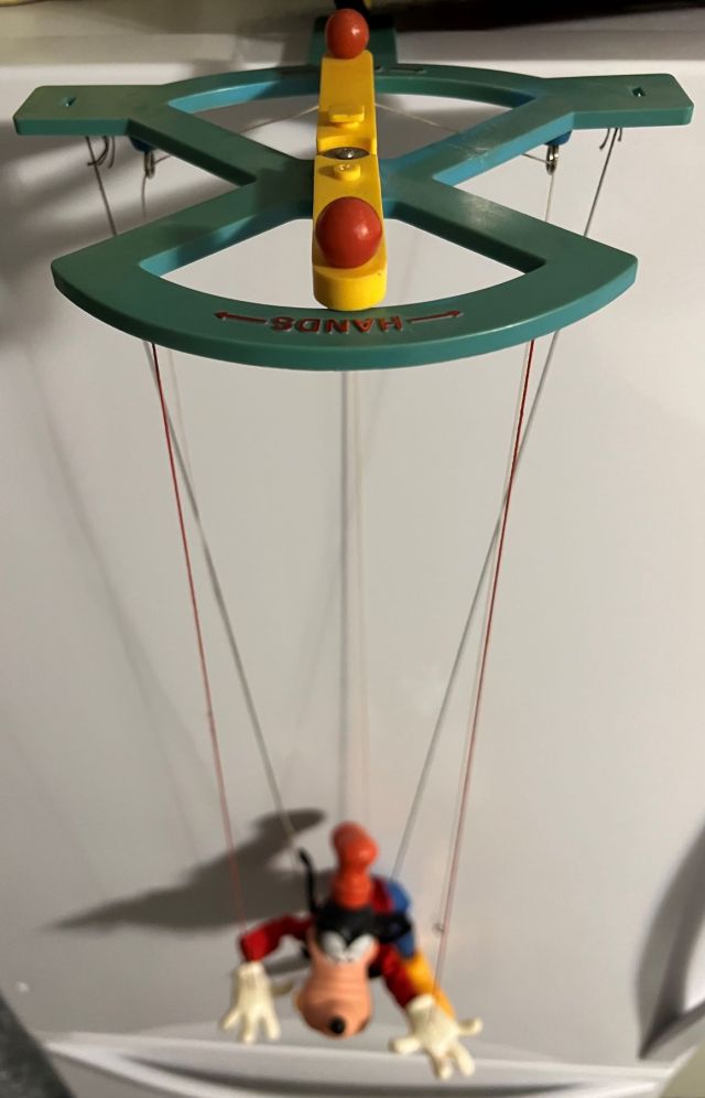 Disney Goofy Marionette by Madison Ltd. | Disleelandia