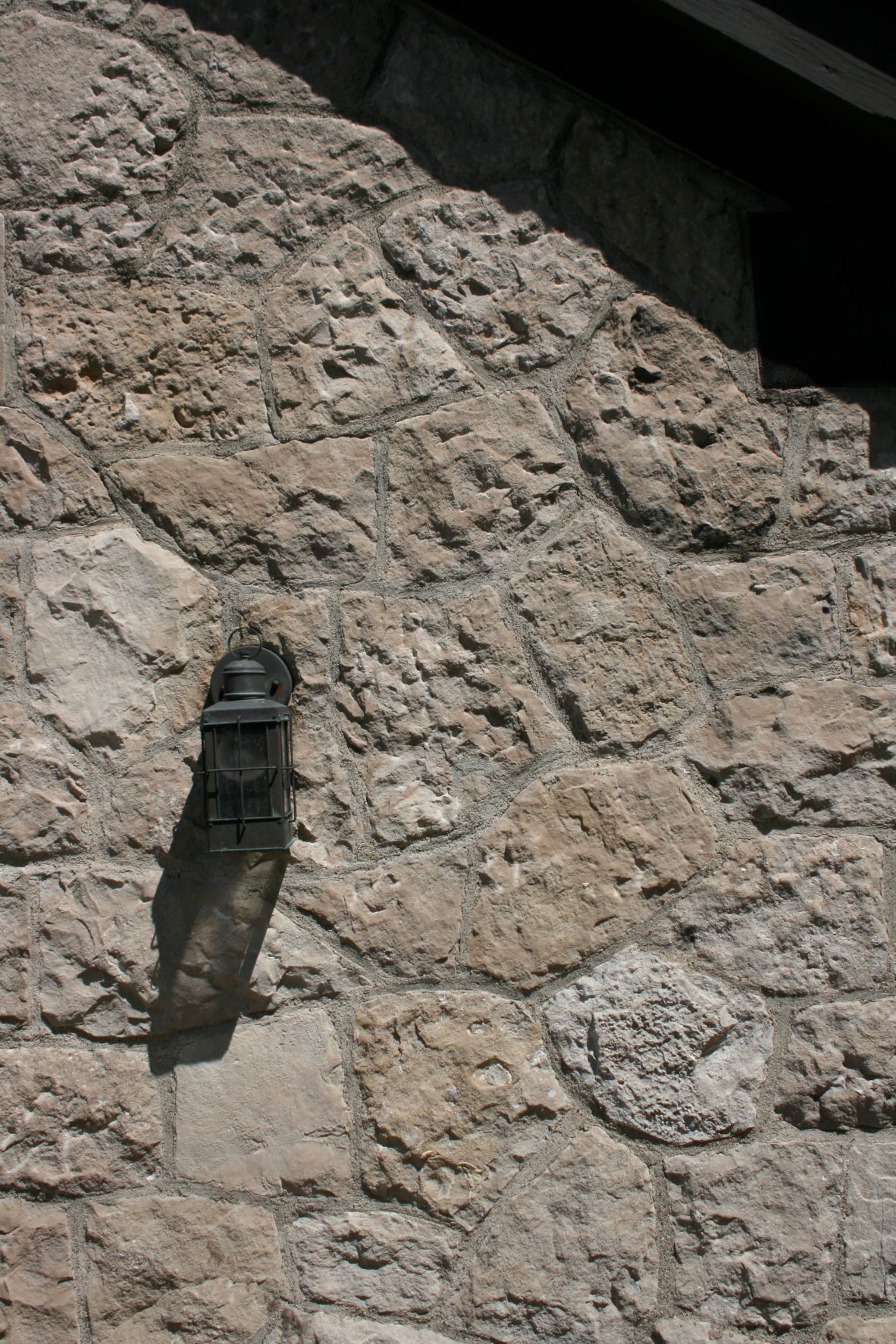 Photo Spot: A Pictorial Study in Perspective | Disleelandia