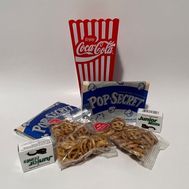 Coco-Cola Movie Night for Two Gift Box | Disleelandia