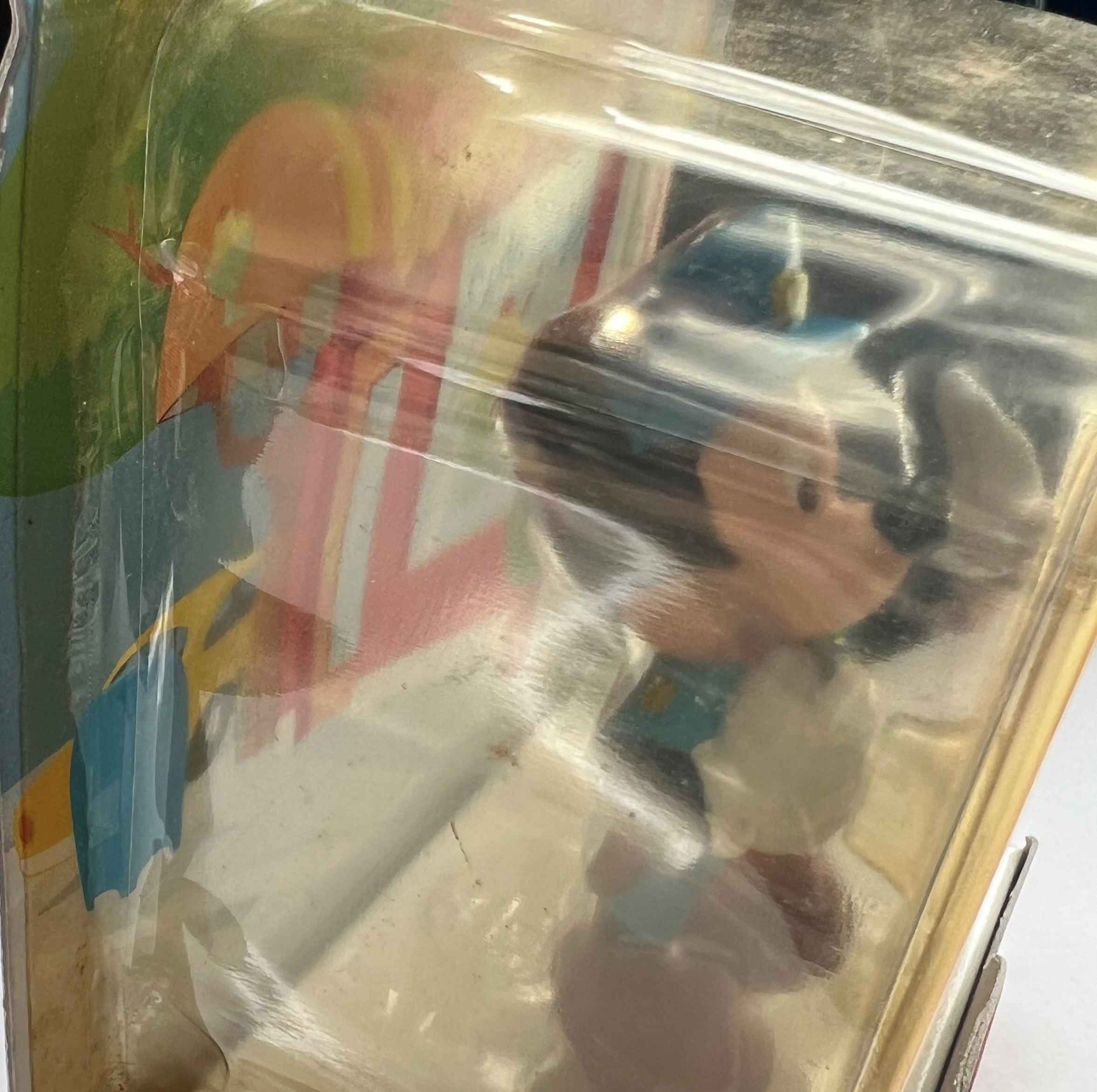 Mickey Mouse as Policeman 2000 Edition Figurine | Disleelandia