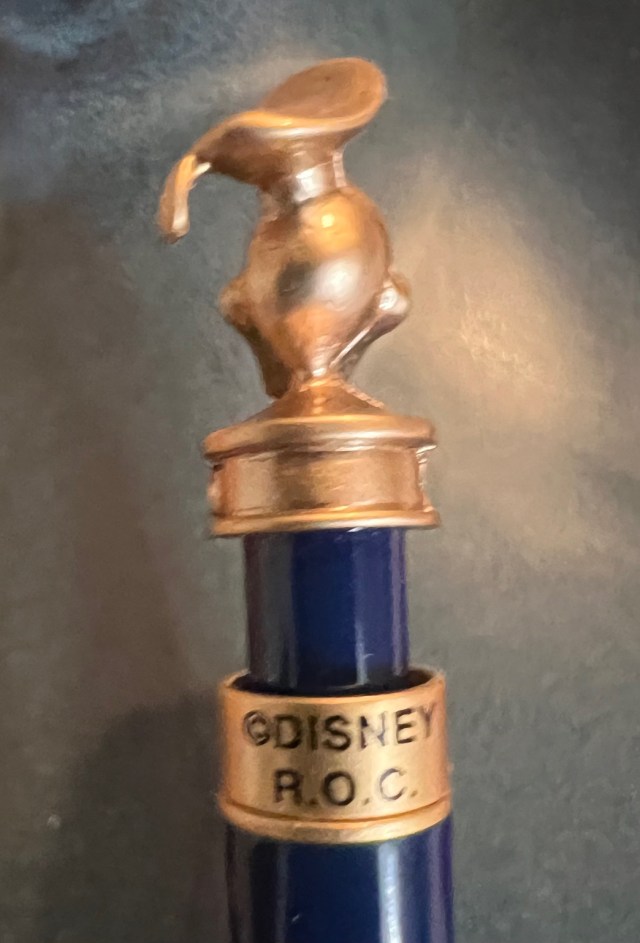 Mickey Unlimited Donald Duck Pen by Kreisler | Disleelandia